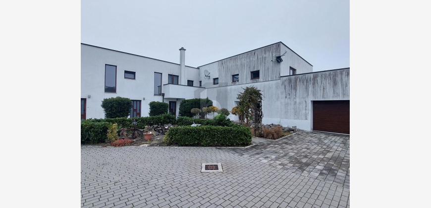 10-Zimmer-Haus zur Verkauf in Niederösterreich für €0 - flatbee.at