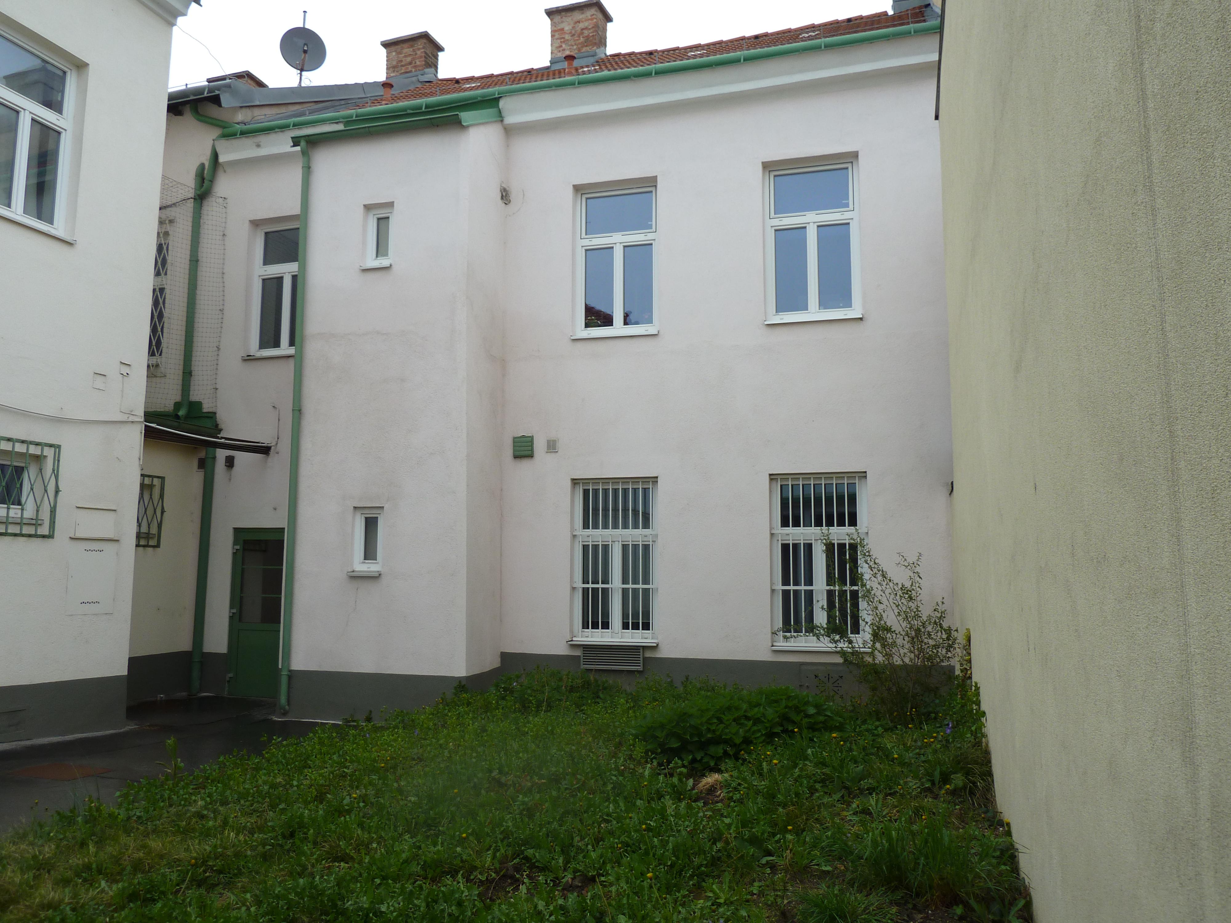 5-Zimmer-Büro / Gewerbe zur Miete in Wien für €1720 - flatbee.at